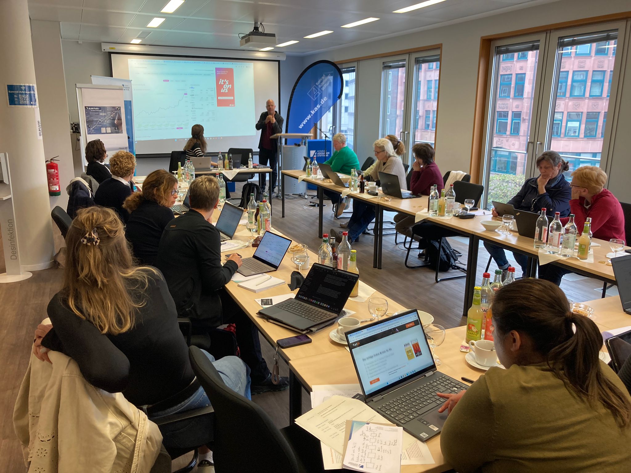 Aktien Strategie Hoch-Tief-Mut Beate & Uwe Sander Börsenoma